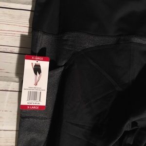 Active Life | Pants & Jumpsuits | New Womens Active Life Leggings Capri ...